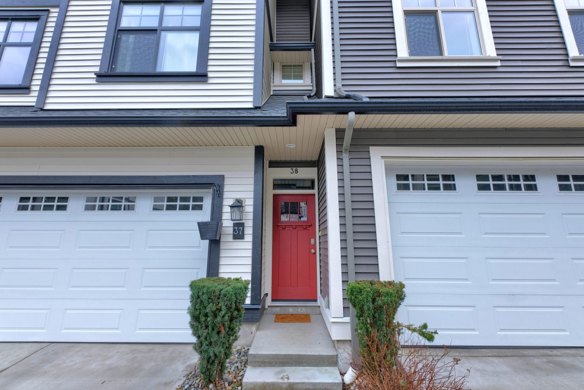 Rare Opportunity to Own Your Dream Home at Eagles Gate | Eximus