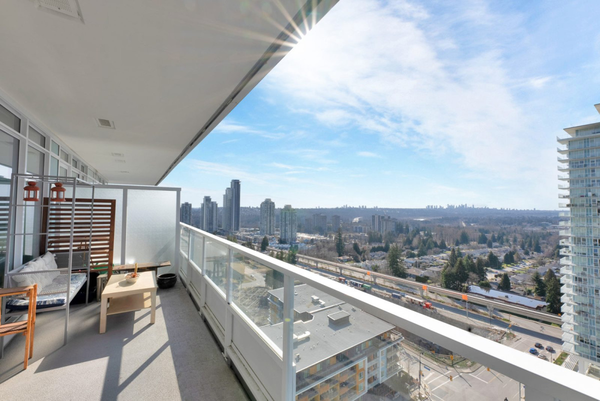 Open Concept Luxury Condo Built by Award Winning Bosa Properties | Eximus