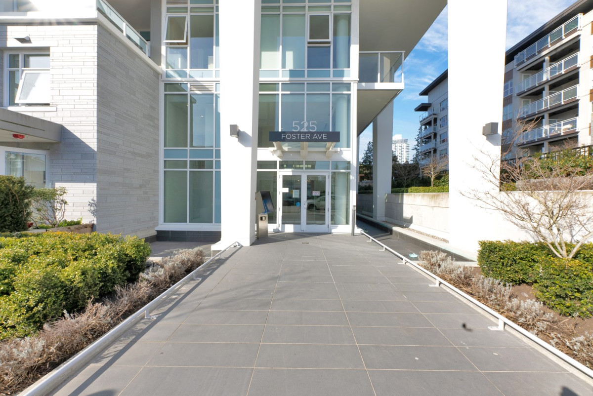 Open Concept Luxury Condo Built by Award Winning Bosa Properties | Eximus